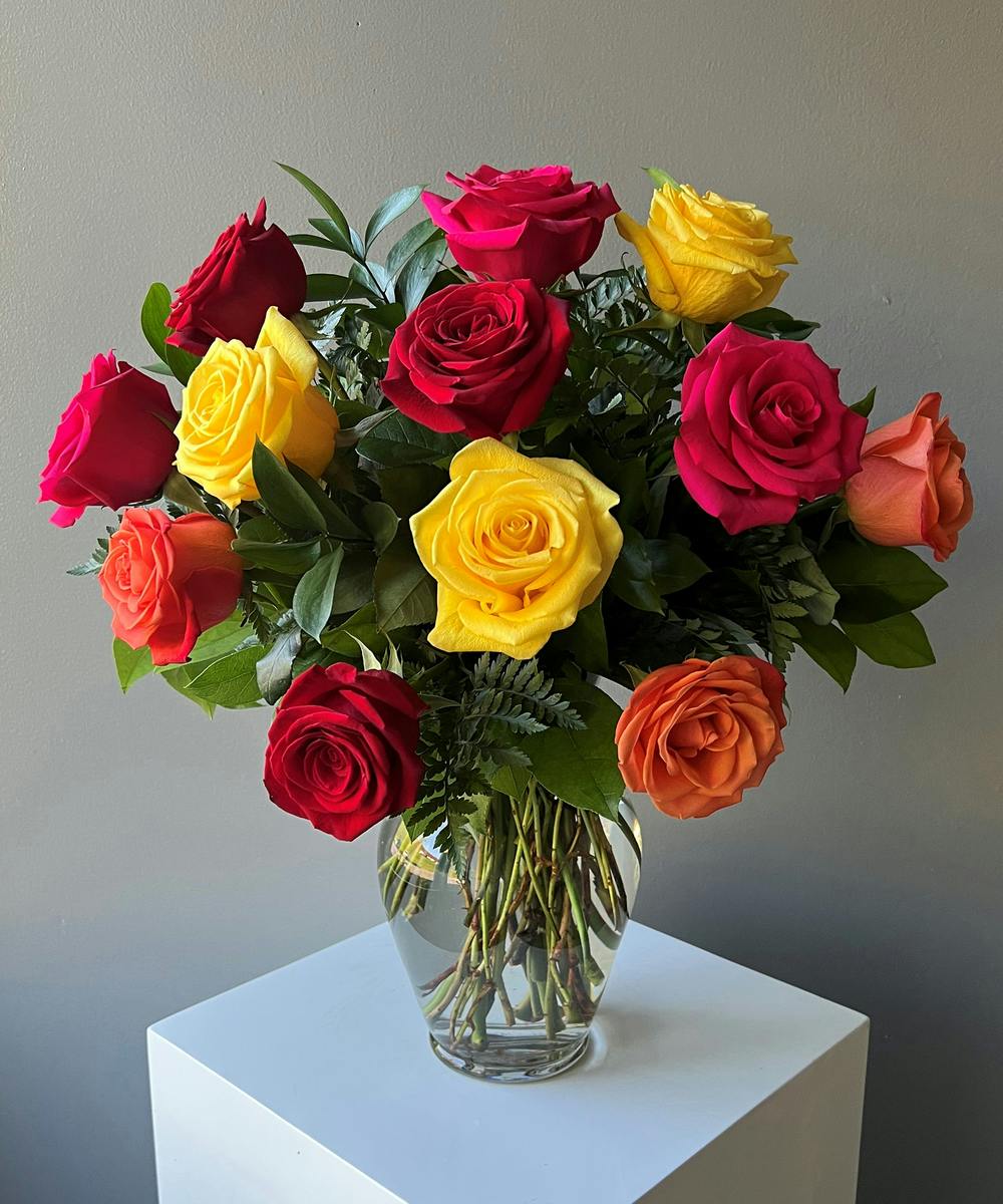 12 Red Roses | Owings Mills & Baltimore (MD) Flower Delivery | Flowers ...